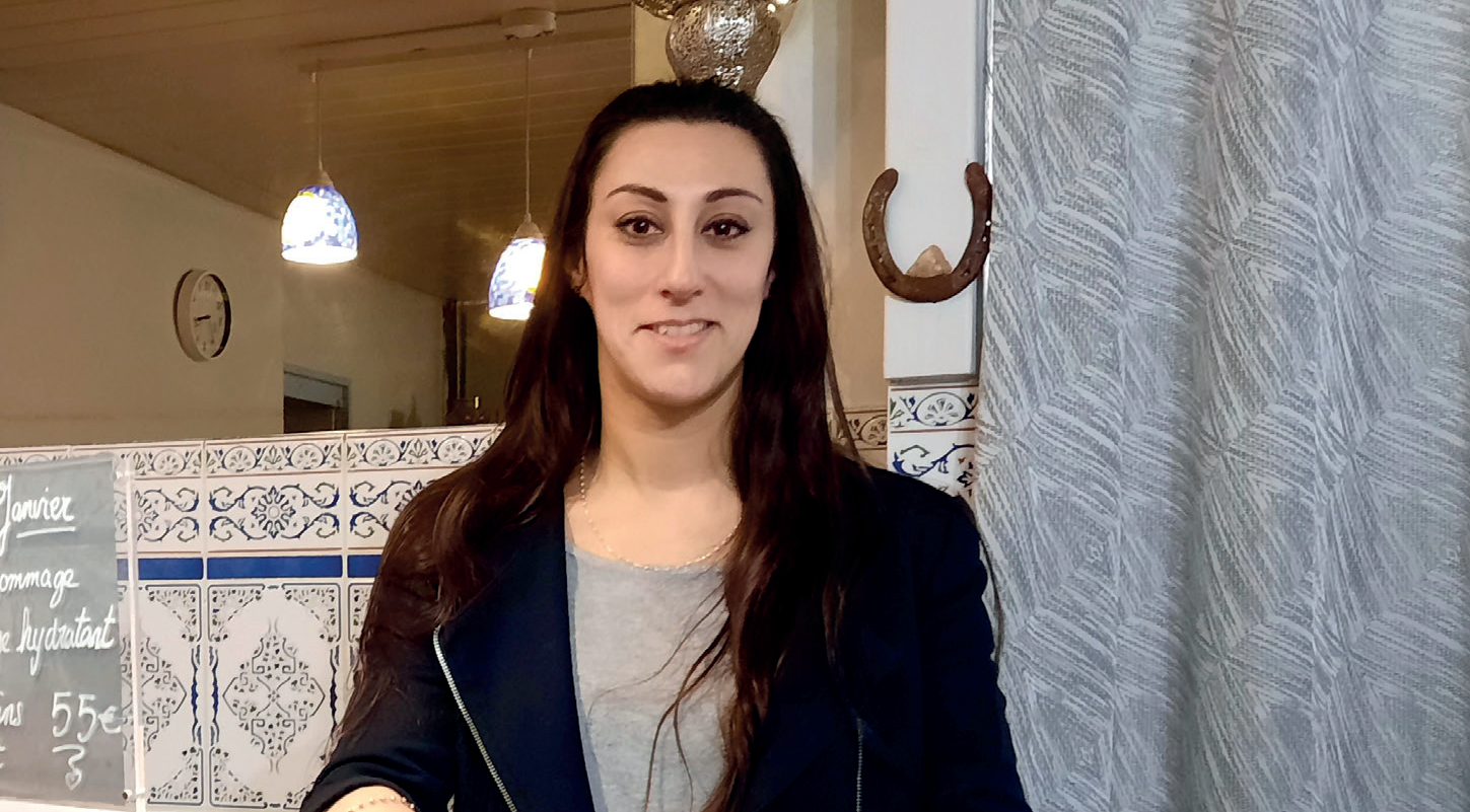 Le Hammam de la République : la fin d’un doux rêve oriental - Bourg-en ...
